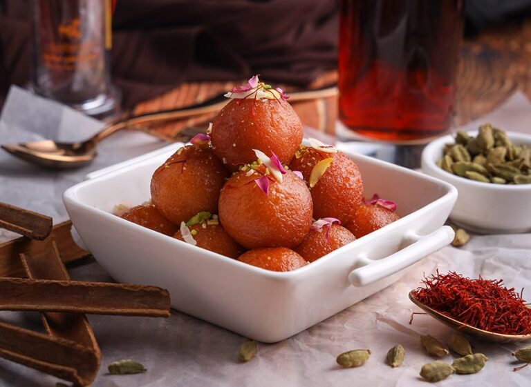 Gulab Jamun – Classic Indian Sweet and Different Ways to Enjoy it.
